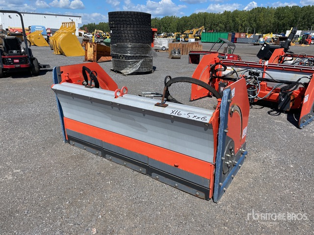 Metal Pless 6 ft - 11 ft 6 in Extendable Snow Pusher | Ritchie Bros ...