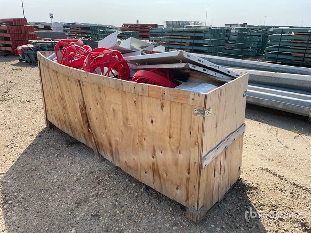 Quantity of Pipe Clamps, Pulleys | Ritchie Bros. Auctioneers