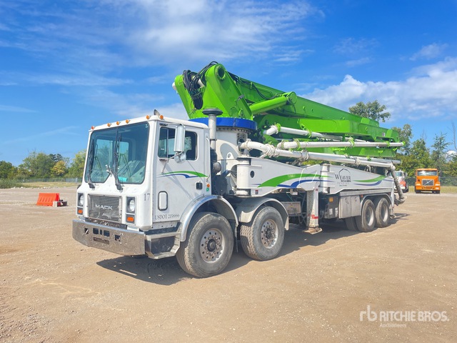 2002 Pump Star RF5-47\PS220 154 ft on 2002 Mack 600 8x4 Twin-Steer ...