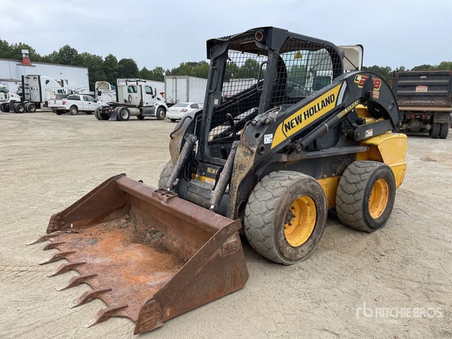 2015 New Holland L228 Skid Steer Loader | Ritchie Bros. Auctioneers