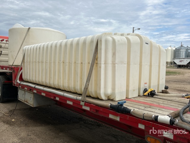 2250 gal Poly Water Tank | Ritchie Bros. Auctioneers