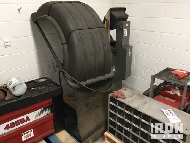 FMC Tire Balancer in Eagan, Minnesota, United States (IronPlanet Item ...