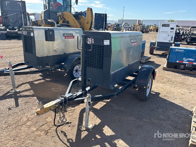 2013 Lincoln Vantage 300 Mobile Engine Driven Welder | Ritchie Bros ...