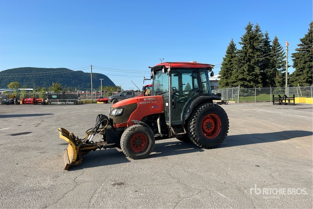 2015 Kubota M8540 4WD Tractor | Ritchie Bros. Auctioneers