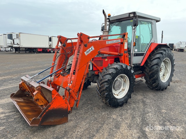 1992 Massey Ferguson 3070 4WD Tractor | Ritchie Bros. Auctioneers