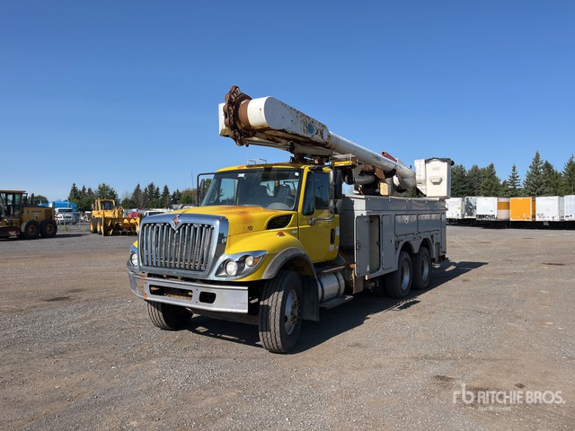Altec AM55E 56 ft on 2010 International 7400 6x4 Bucket Truck | Ritchie ...