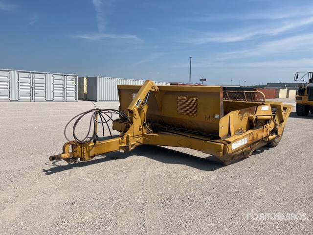 Rome 17C 6 Tire Hydraulic Pull Scraper | Ritchie Bros. Auctioneers