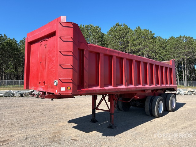 1993 BWS 26 ft T/A End Dump Trailer | Ritchie Bros. Auctioneers