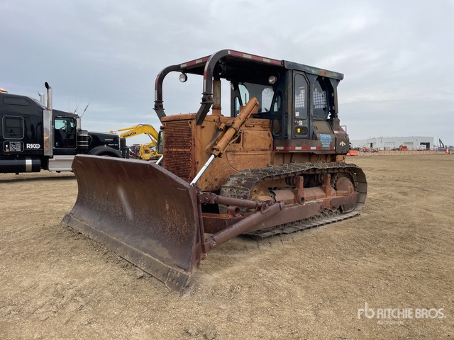 Komatsu D60E-8 Crawler Dozer | Ritchie Bros. Auctioneers