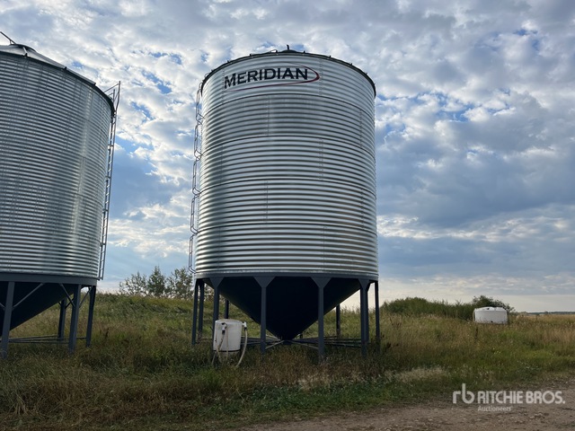 Meridian 1805 +/- 4800 bu 5 Ring Hopper Grain Bin | Ritchie Bros ...