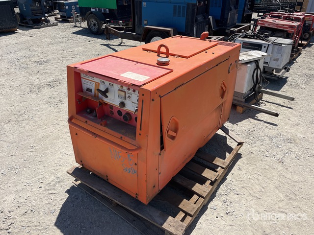 Multiquip DCX-8.8WSS 270 A Skid-Mounted Engine Driven Welder | Ritchie ...