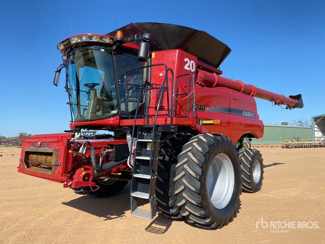 2016 Case IH 8240 Combine Harvester | Ritchie Bros. Auctioneers