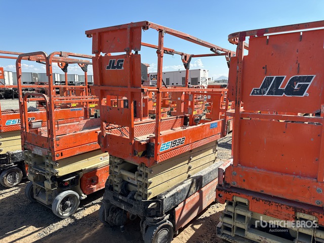 2020 JLG ES1932 Electric Scissor Lift | Ritchie Bros. Auctioneers