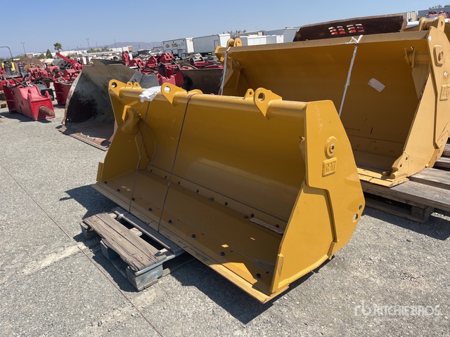 Cat 272-1701 92 in Multipurpose Backhoe Loader Bucket | Ritchie Bros ...