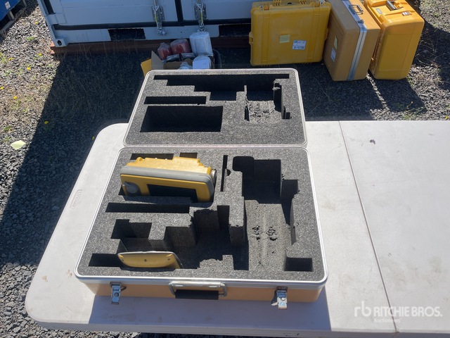 Trimble Topcon GX-60 | Ritchie Bros. Auctioneers