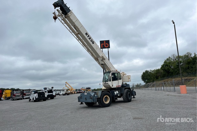 2000 Terex RT230 30 ton 4x4 Rough Terrain Crane | Ritchie Bros. Auctioneers