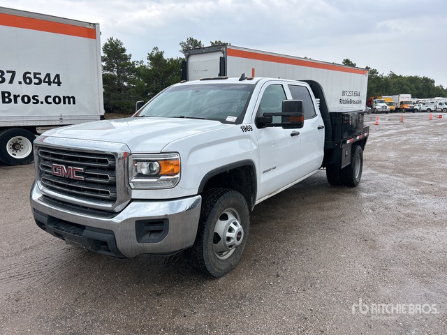 2019 GMC Sierra 3500HD 4x4 Crew Cab Flatbed Truck | Ritchie Bros ...