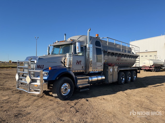 2014 Western Star 4900SA 22670 L 8x6 Sleeper Tanker Truck | Ritchie ...
