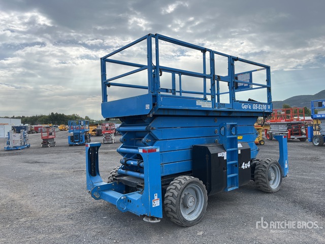 2015 Genie GS5390 4x4 Diesel Scissor Lift | Ritchie Bros. Auctioneers