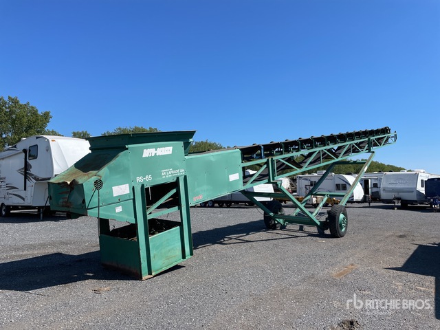 2017 Laprade RS65 Roto-Screen 27 in x 65 ft Portable Stacking Conveyor ...