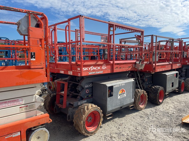 2015 Skyjack SJ6832 RT 4x4 Dual Fuel Scissor Lift | Ritchie Bros ...