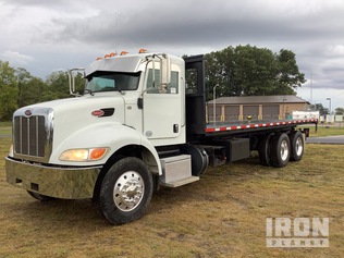 2015 Peterbilt 348 6x4 Roll-Off Truck in Peebles, Ohio, United States ...