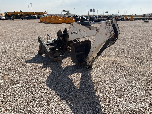 IR Bobcat 730SH Retroexcavadora para minicargadora | Ritchie Bros ...