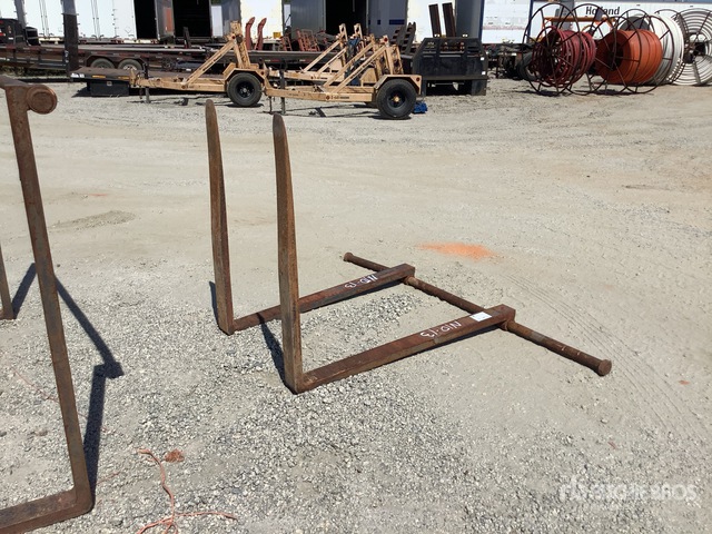 48 in Flip-Over Forks | Ritchie Bros. Auctioneers