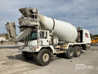 2017 Terex FD4000 8x8 Front Discharge Mixer Truck in Paris, Kentucky ...