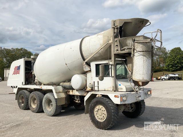 2017 Terex FD4000 8x8 Front Discharge Mixer Truck in Paris, Kentucky ...