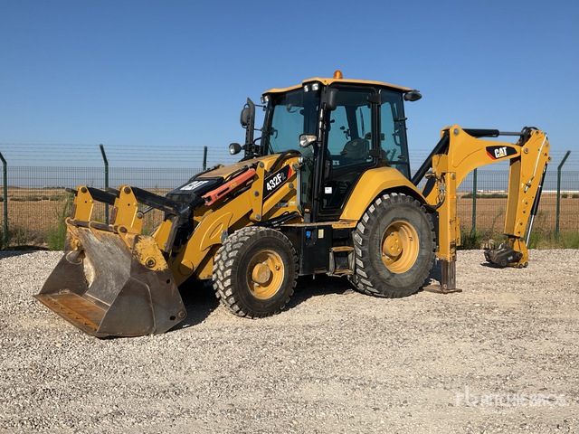 2016 Cat 432F2 4x4 Backhoe Loader | Ritchie Bros. Auctioneers