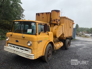 Surplus Leach E5-13D on 1987 Ford C8000 Vacuum Excavator Truck in ...
