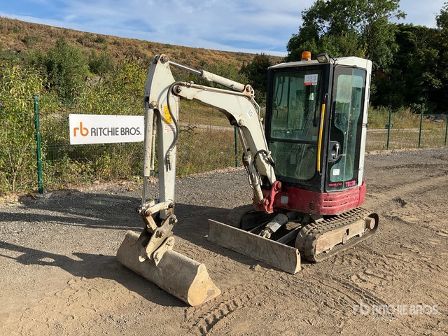 2013 Takeuchi TB23R Mini Excavator | Ritchie Bros. Auctioneers