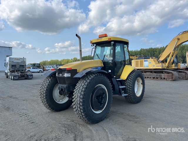 2014 New Holland TV6070 Bi-Directional Tractor | Ritchie Bros. Auctioneers