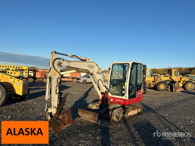 2016 Takeuchi TB240 Mini Excavator | Ritchie Bros. Auctioneers