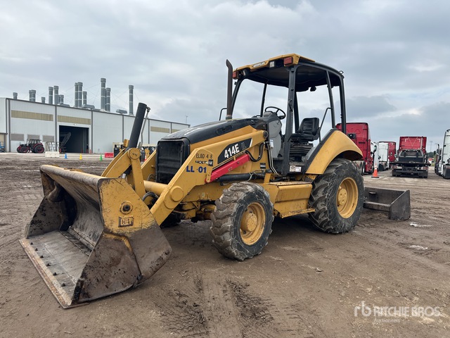 2007 Cat 414E 4x4 Landscape Loader | Ritchie Bros. Auctioneers