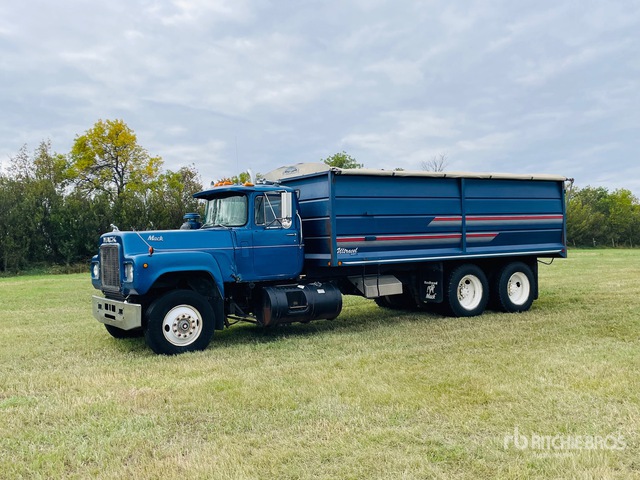 1985 Mack R767ST 6x4 Grain Truck | Ritchie Bros. Auctioneers
