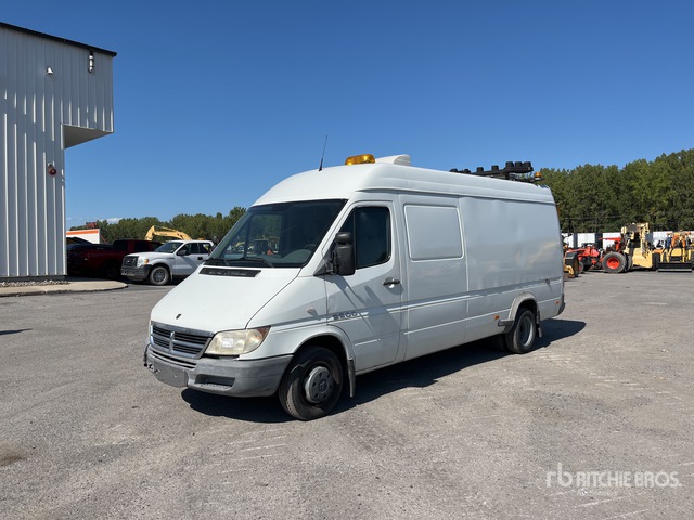 2006 Dodge Sprinter 3500 4x2 Utility Truck | Ritchie Bros. Auctioneers