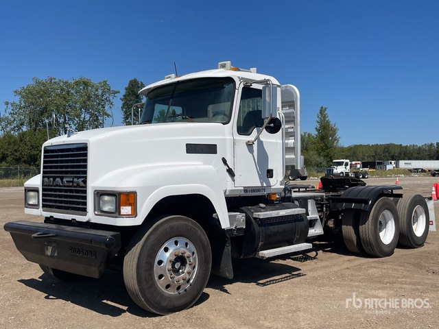 2006 Mack CH613 6x4 T/A Day Cab Truck Tractor | Ritchie Bros. Auctioneers