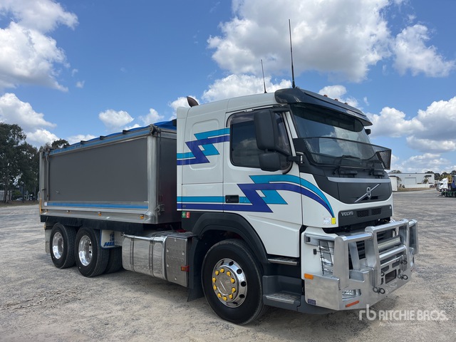 2018 Volvo FM13 6x4 Tipper Truck | Ritchie Bros. Auctioneers