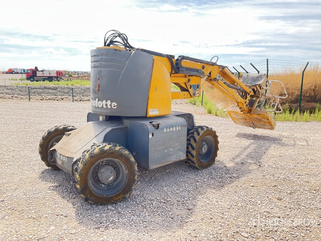 2006 Haulotte HA12PX 4WD Diesel Articulating Boom Lift | Ritchie Bros. Auctioneers