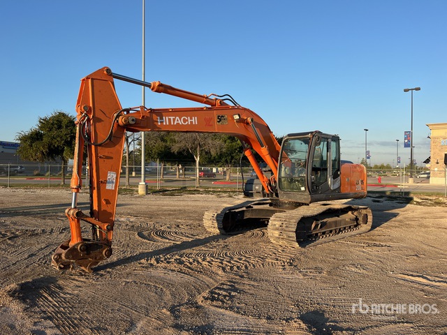 2011 Hitachi ZX200LC-3 Tracked Excavator | Ritchie Bros. Auctioneers