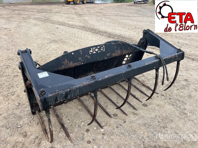 JCB Godet A Fumier Manure Bucket | Ritchie Bros. Auctioneers