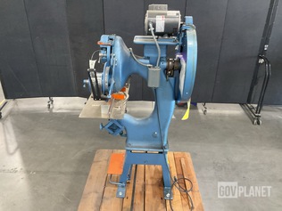 Surplus ISP Stitching & Bindery N3B 2-1/2H Paper Stitching Machine in ...