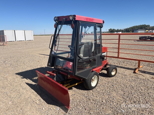 Toro 300 Utility Tractor | Ritchie Bros. Auctioneers