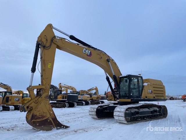 2022 Cat 349 Tracked Excavator | Ritchie Bros. Auctioneers