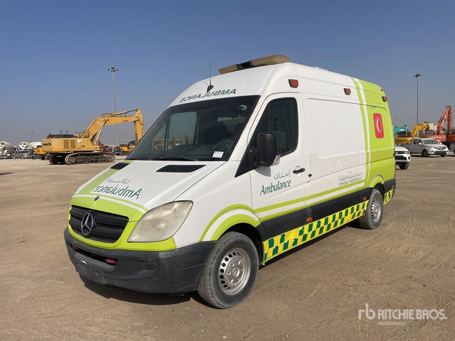 2013 Mercedes Benz Sprinter 316 4x2 Ambulance | Ritchie Bros. Auctioneers