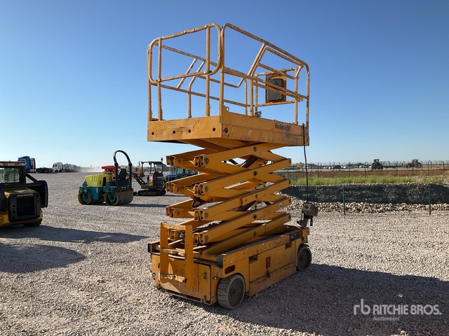 2014 Haulotte C12 Electric Scissor Lift | Ritchie Bros. Auctioneers