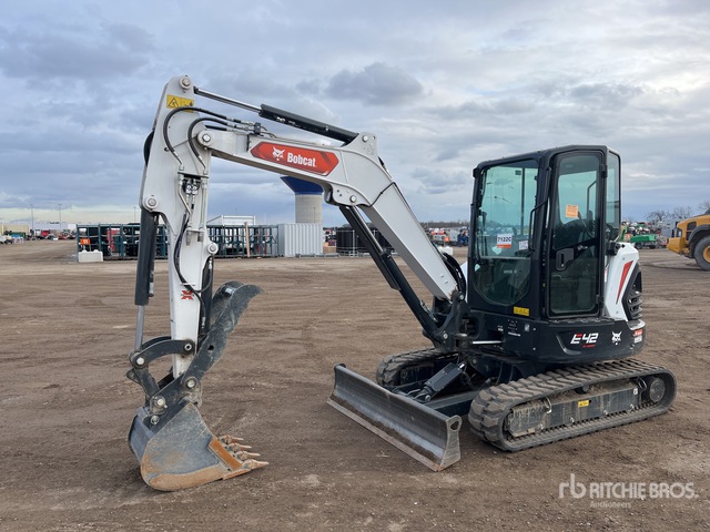 2023 Bobcat E42 R2 Series Mini Excavator | Ritchie Bros. Auctioneers