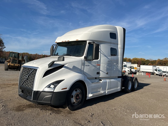 2019 Volvo VNL760 T/A Sleeper Truck Tractor | Ritchie Bros. Auctioneers